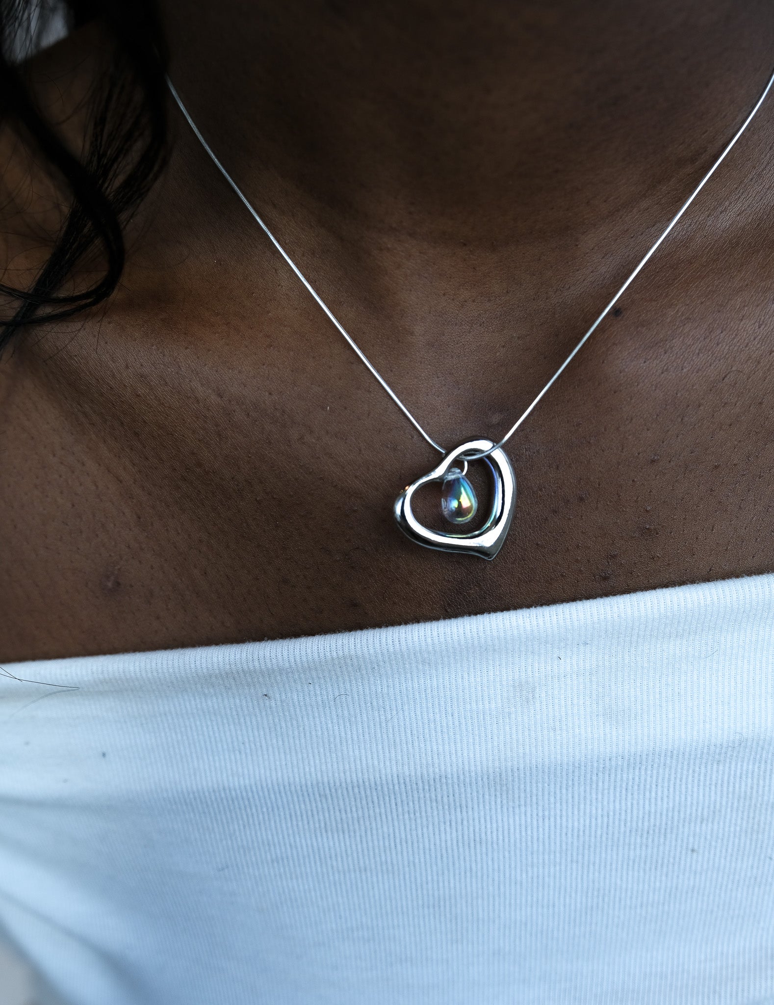 CUT IT OUT NECKLACE - happytobehere